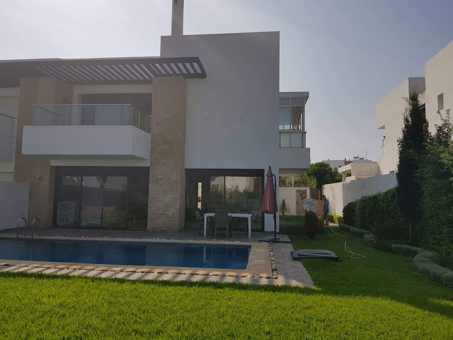 Villa de luxe à vendre à Plage des Nations Rabat Maroc